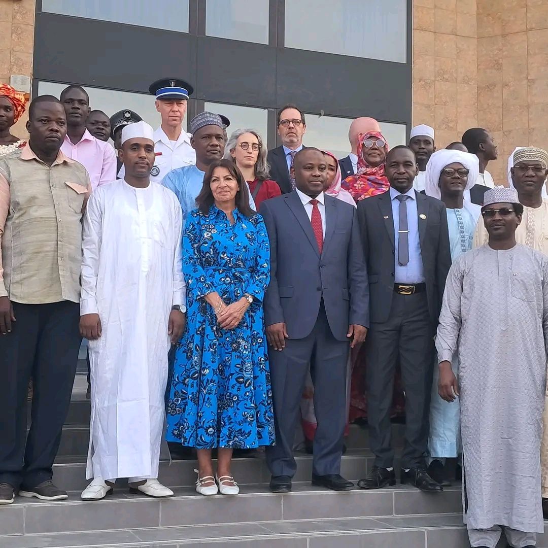 Renforcement des Liens d'Amitié entre Paris et N'Djamena : Une Visite ...